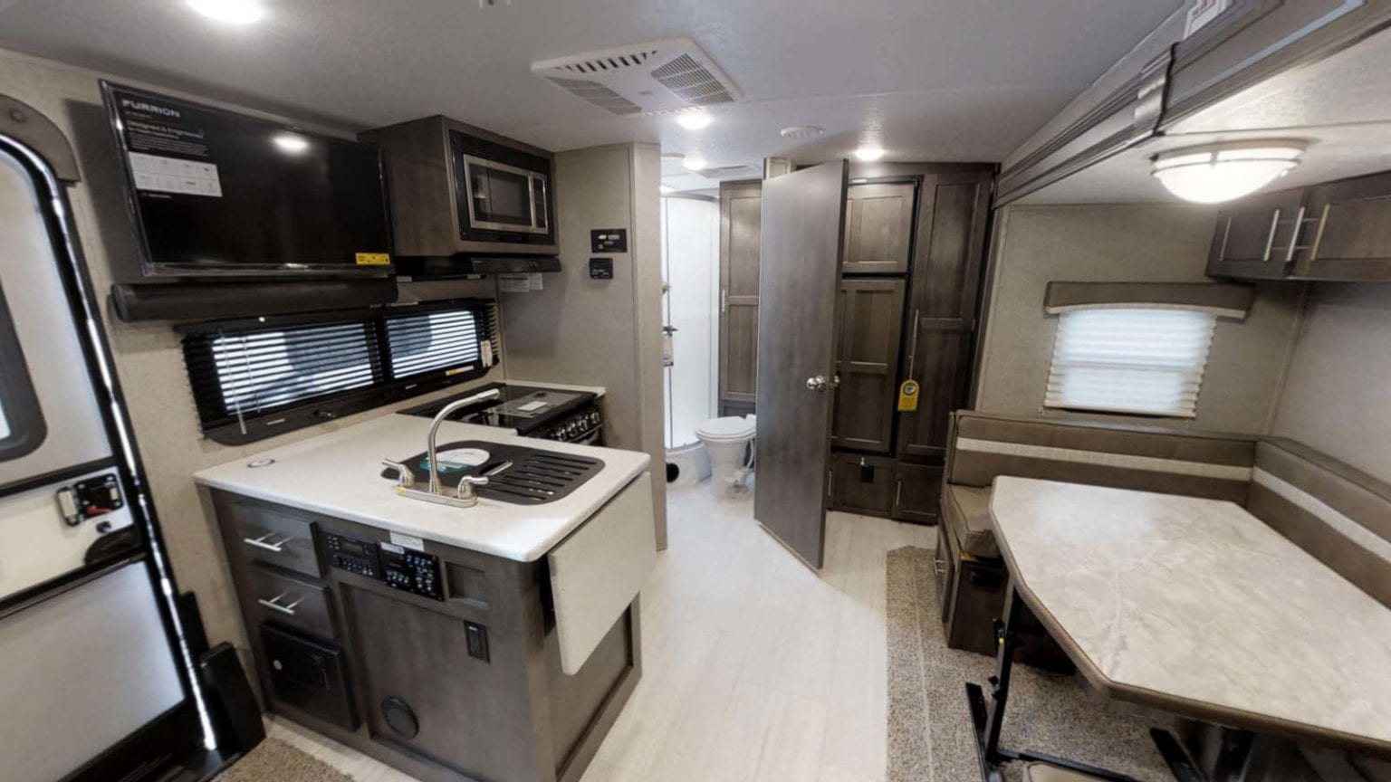 Travel Trailers Under 7000 lbs - 13 Top Choices!