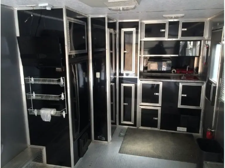 Ultra Lightweight Toy Hauler - 10 of the lightest trailers around!