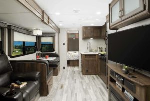 Travel Trailers Under 7000 lbs - 13 Top Choices!
